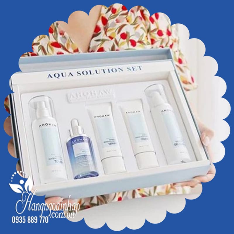 Set cấp nước dưỡng ẩm Ahohaw Aqua Solution Set 5 món
